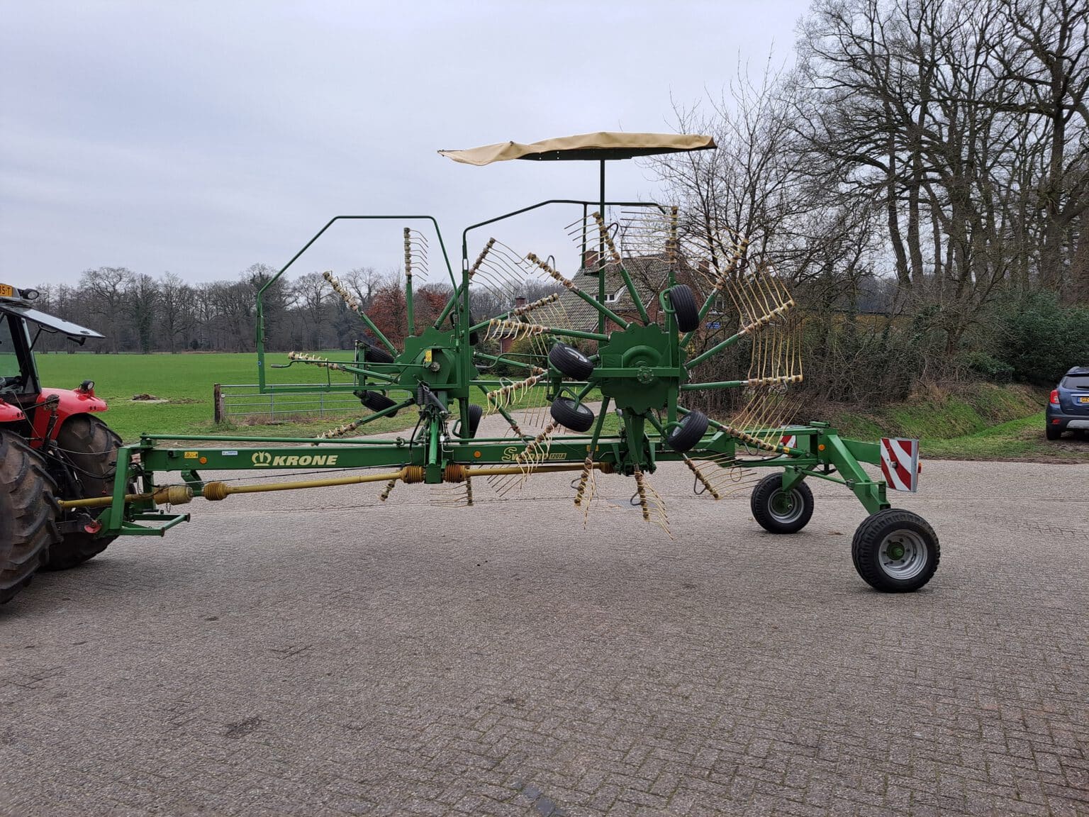 Krone zijafleg hark - Kortier Mechanisatie