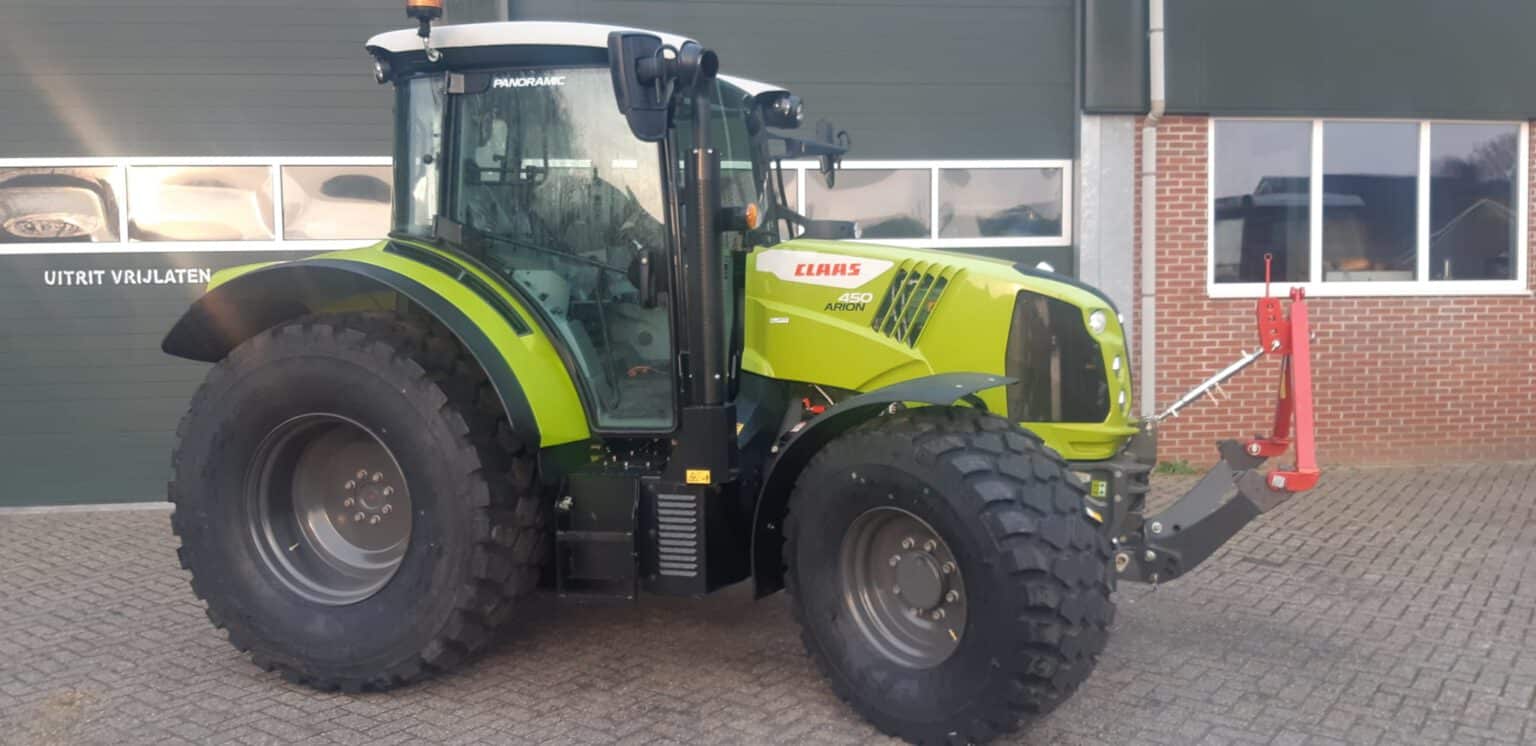 Claas trekker - Kortier Mechanisatie